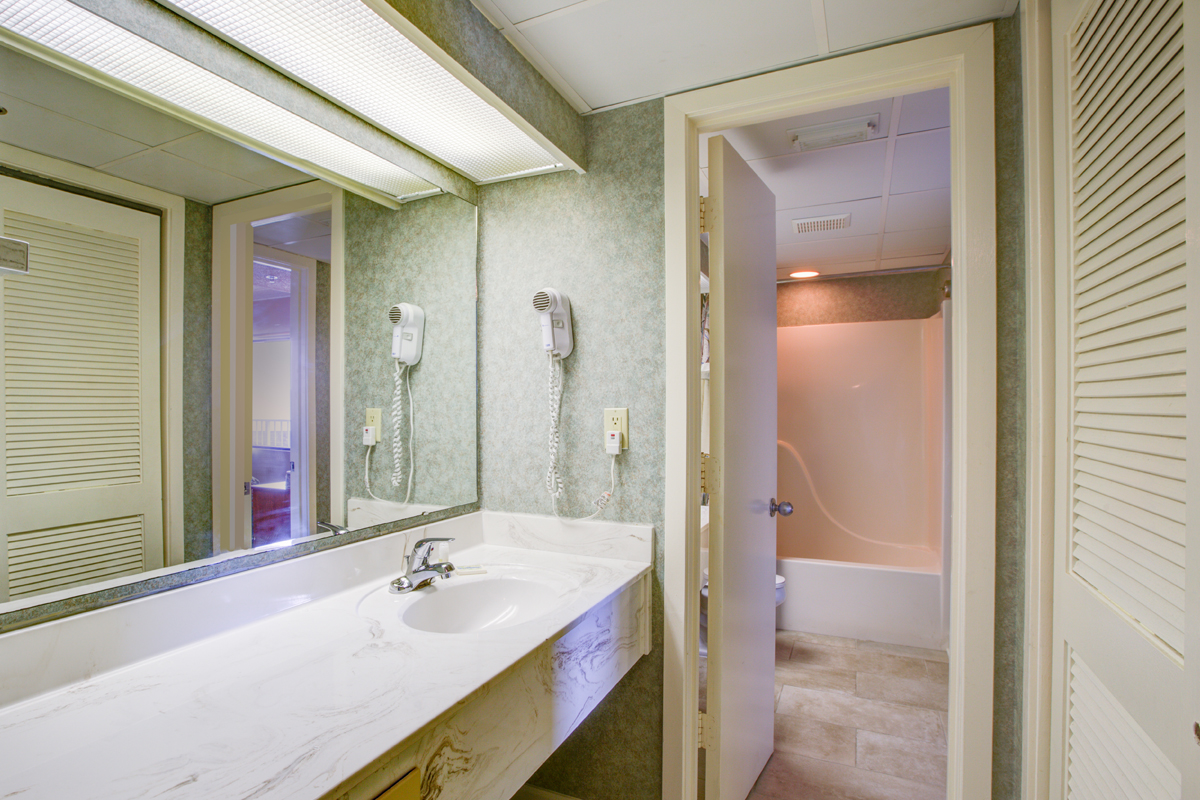 Bath_17 - Myrtle Beach Resorts & Vacation Rentals | Sands Resorts